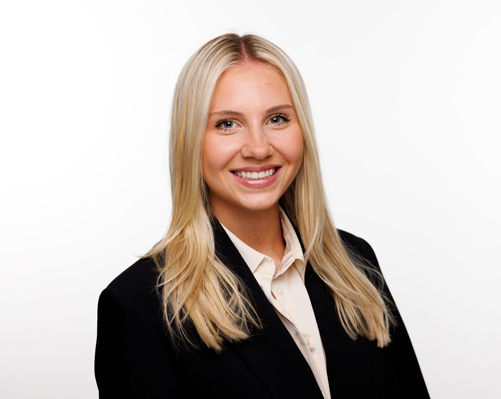 Kendall Carlsen – Commercial Investment Advisors